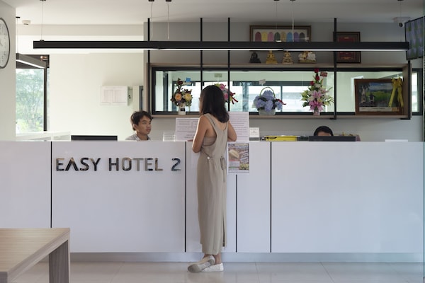 Easy Hotel 2 - Mueang Lamphun District