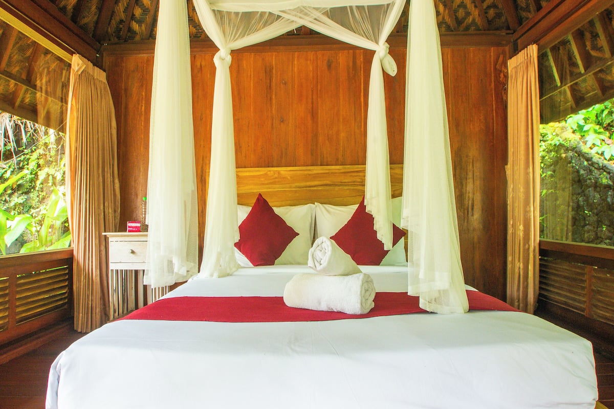 1 quarto, escrivaninha, Wi-Fi de cortesia, roupa de cama