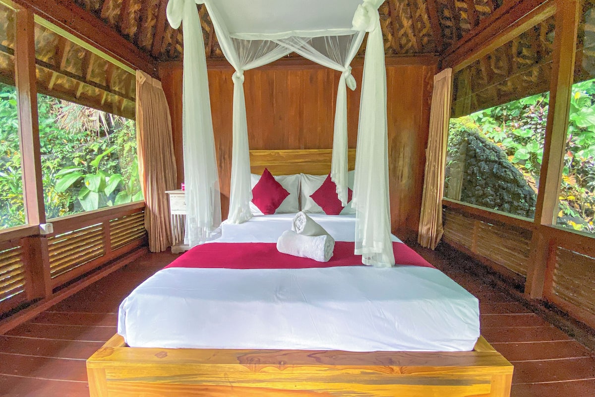 1 quarto, escrivaninha, Wi-Fi de cortesia, roupa de cama