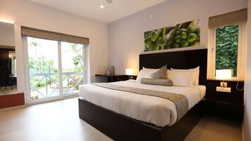 Suite Executiva, 1 cama king-size | 1 quarto, secretária, Wi-fi grátis, roupa de cama fornecida