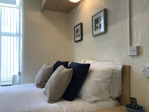Quarto casal, vista para o mar | Cortinas blackout, quartos à prova de som, ferros/tábuas de passar roupa
