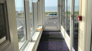 Entrada (vista interior)