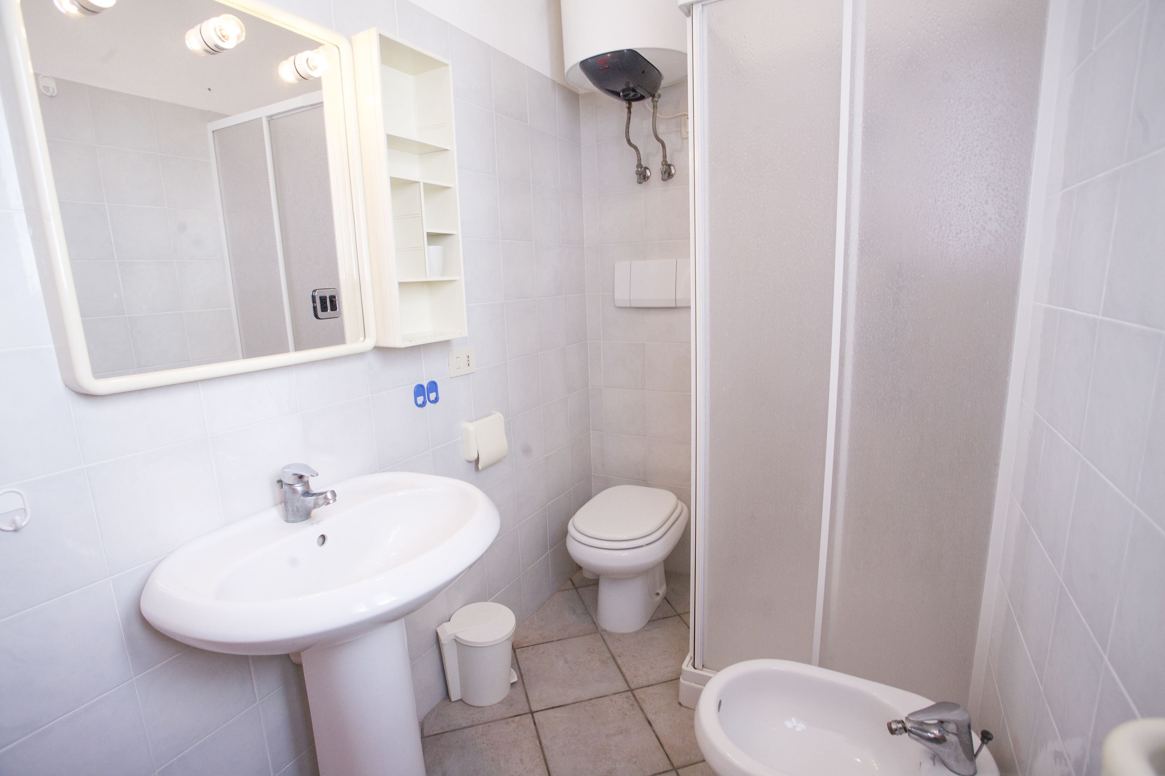 Vila | Banheiro | Chuveiro, secador de cabelo, bidê 