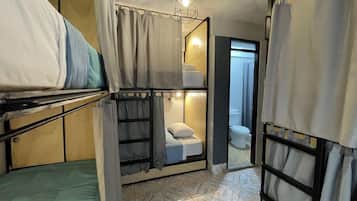 Wi-fi grátis, roupa de cama fornecida