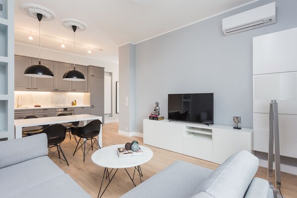 Unit Centrum Delux Plac Zbawiciela - Warsaw