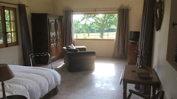 Apartamento em Condomínio Fechado (Le verger) | 3 quartos, roupa de alta qualidade, com decoração personalizada