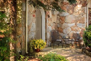 Quarto, pátio, vista para o jardim | Terraço/pátio interior