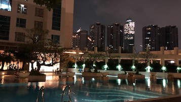Piscina externa