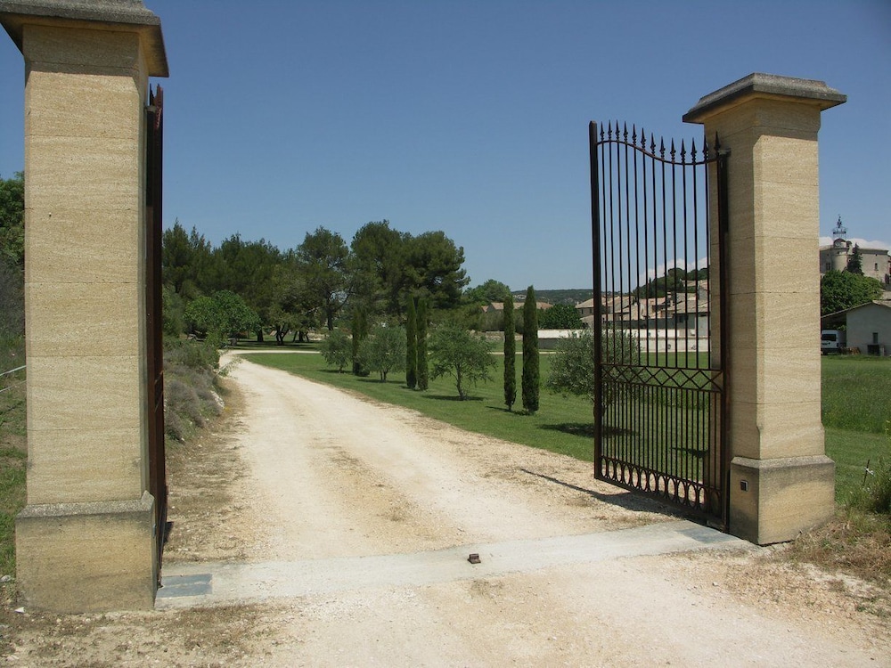 Domaine Saint Martin - Castillon-du-Gard