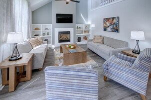 Condo premium, 3 quartos, acessível (Deluxe Fairway) | Comodidades do quarto