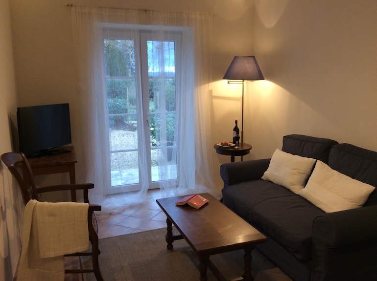 Gîte Dans Maison Vigneronne Le Somail Sur Canal Du Midi 25km De La Méditerranée - Languedoc-Roussillon