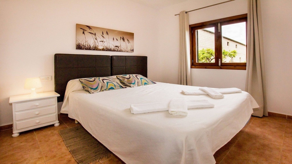 Manyo Petit - Kleines Ferienhaus Mit Grossem Pool - Sa Pobla