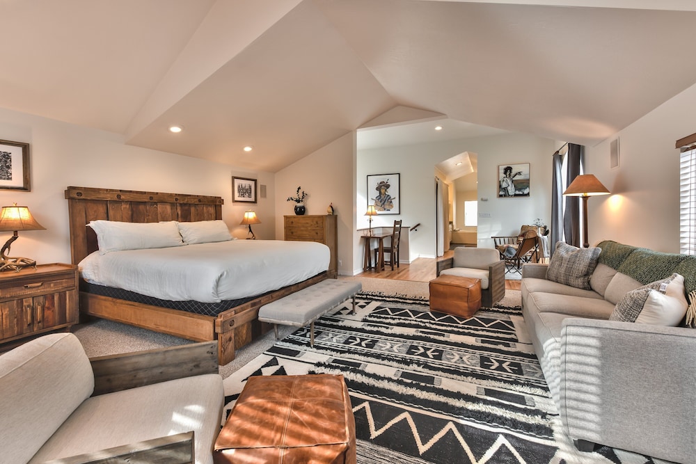 Prime Location, Endless Year-round Fun + Relaxing Hot Tub At Park City Marsac Manor - Park City, UT