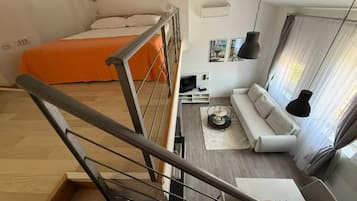 Dúplex Premium | Secretária, ferro/tábua de engomar, Wi-fi grátis