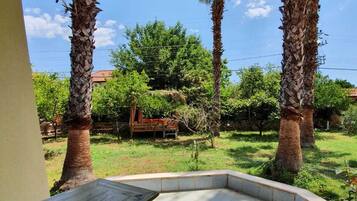 Quarto Standard, 1 cama queen-size | Terraço/pátio interior