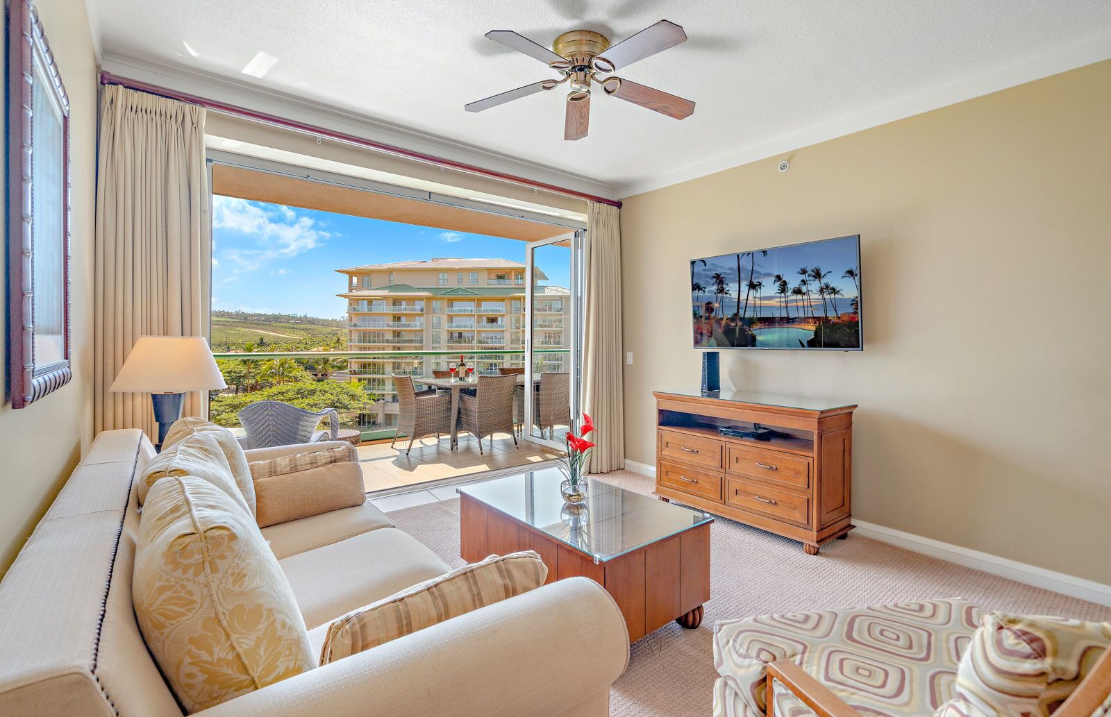 Maui Resort Rentals: Honua Kai  2 Total Bedrooms + Den W/ Lush West Maui Mountain Views! - Kaanapali, HI