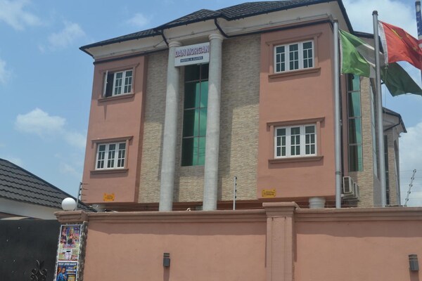 Dan Morgan Hotel & Suites - Lagos