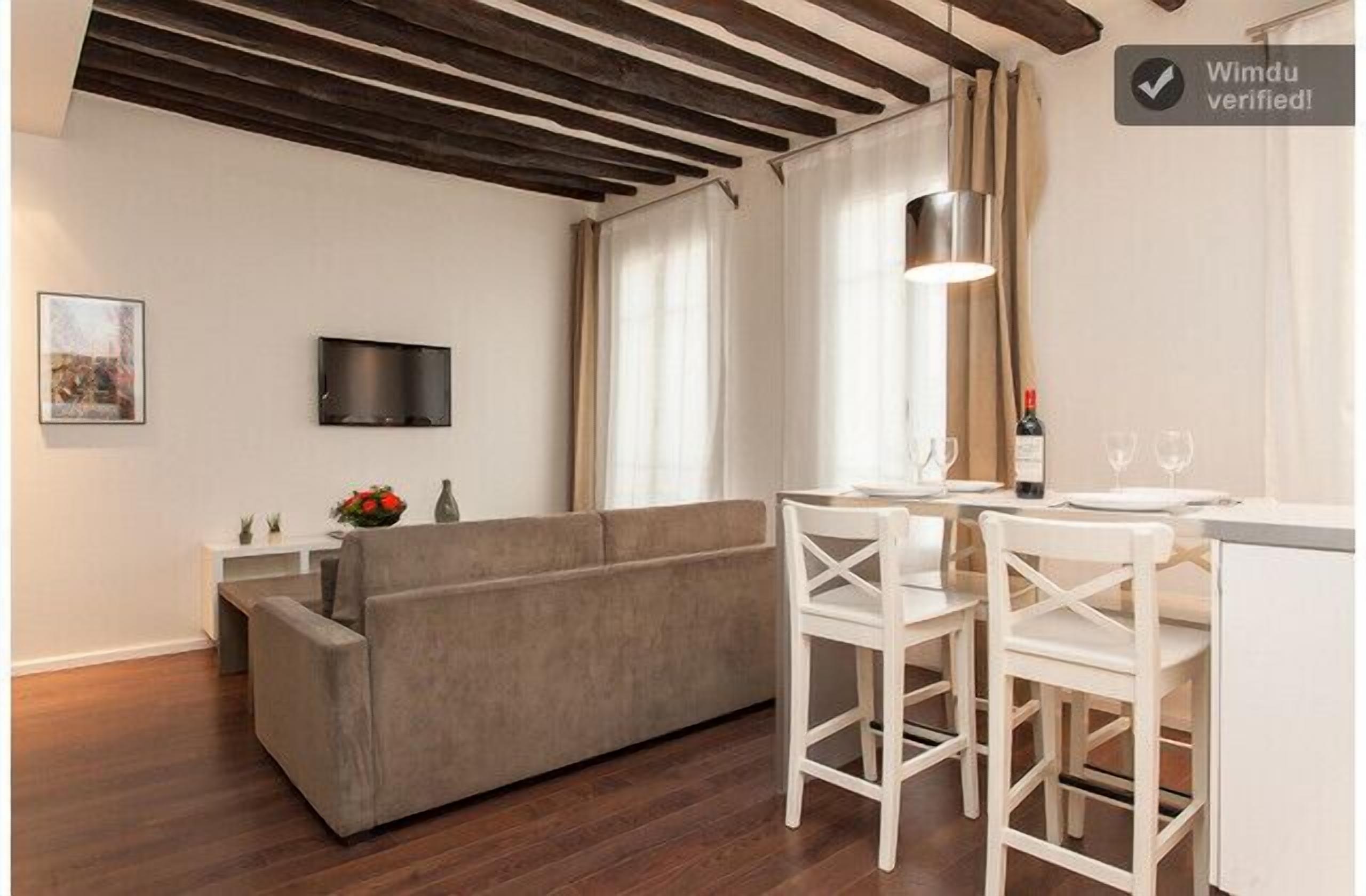 Montorgueil Beautiful Apartment - Paris