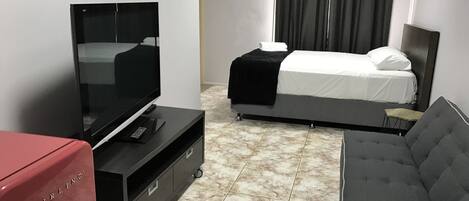 Quarto Duplo Deluxe | Camas desdobráveis, roupa de cama fornecida