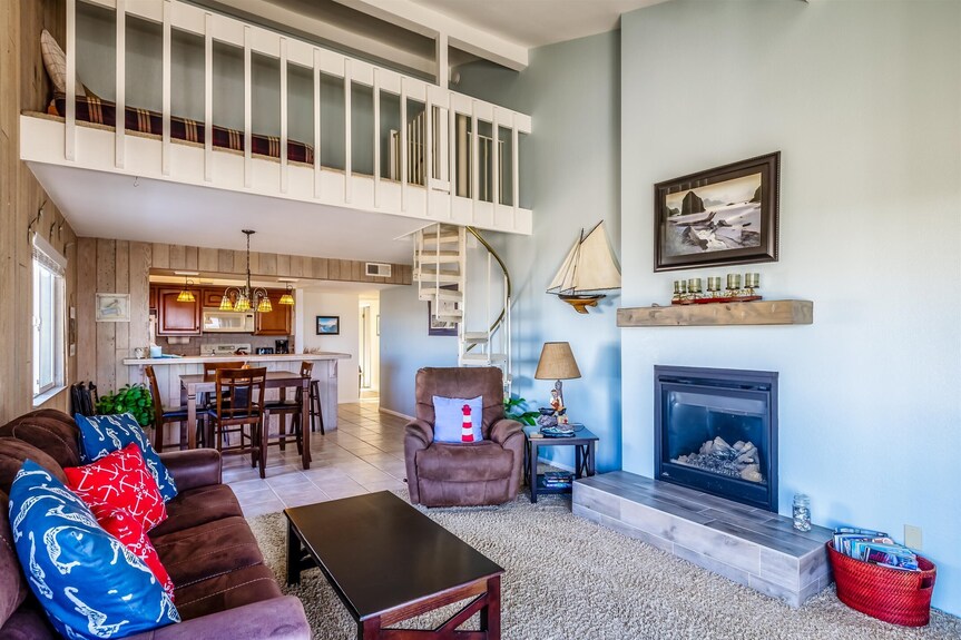 A Charming Seaside Escape - San Simeon, CA