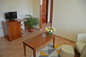Quarto Duplo ou Twin Comfort | 1 quarto, minibar, cofre no quarto, secretária 
