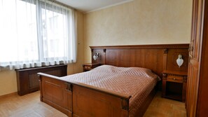 1 quarto, minibar, cofre no quarto, secretária 