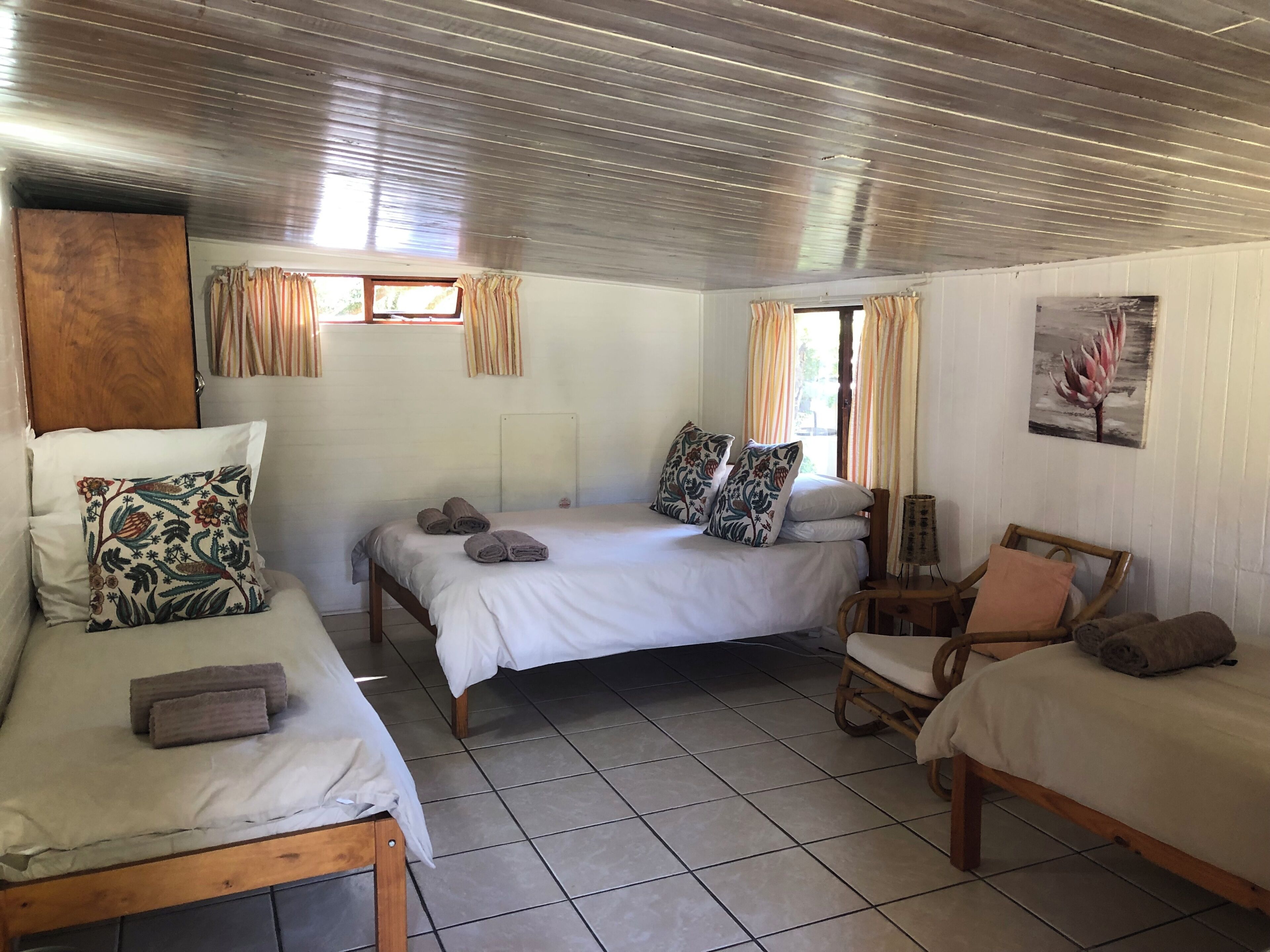 Chalé (6-Sleeper) | Cofre no quarto, ferro/tábua de engomar, Wi-fi grátis 