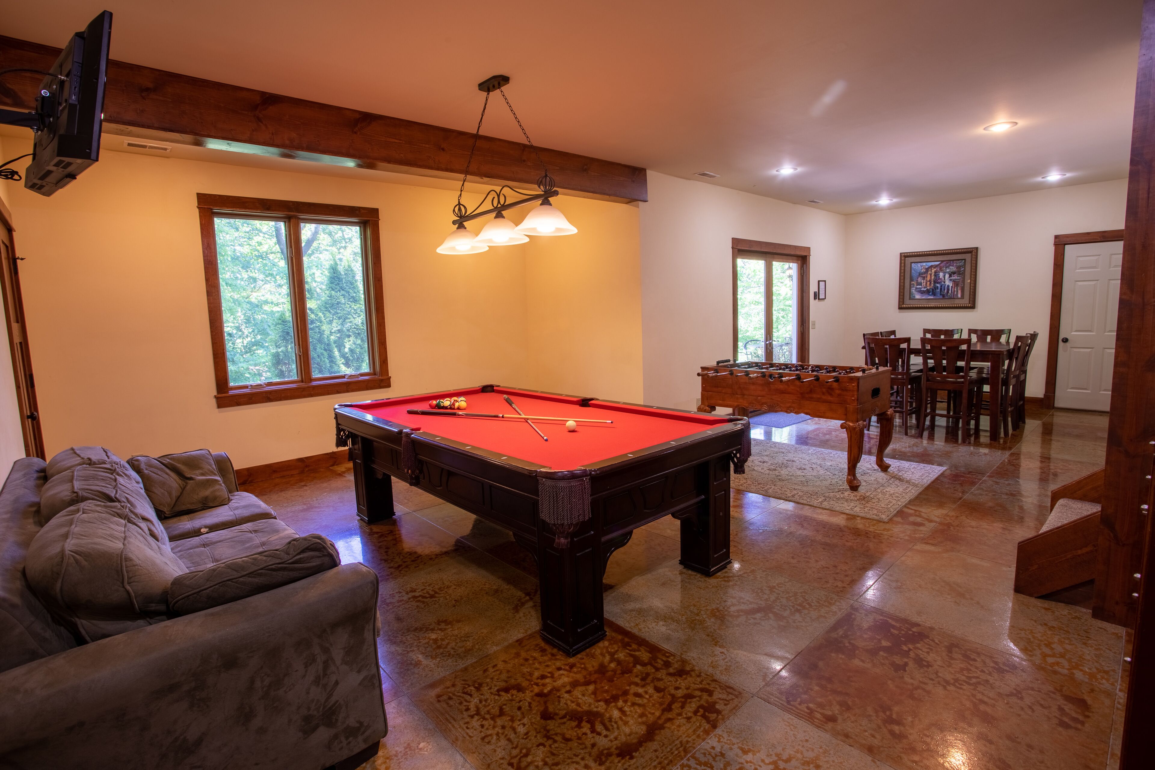 On The Golf Course, Outdoor Kitchen, Hot Tub And So Much More! - Galena, IL