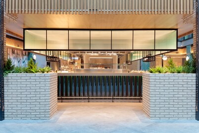 Holiday Inn London Heathrow - Bath Road by IHG