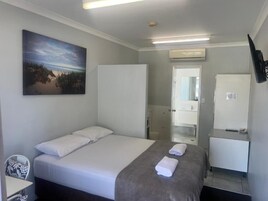 Deluxe Queen Room with Kitchenette | Comodidade do quarto