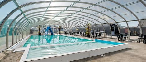 Piscina exterior sazonal