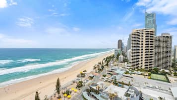 Apartamento, 3 quartos, vista para o oceano | Vista do quarto