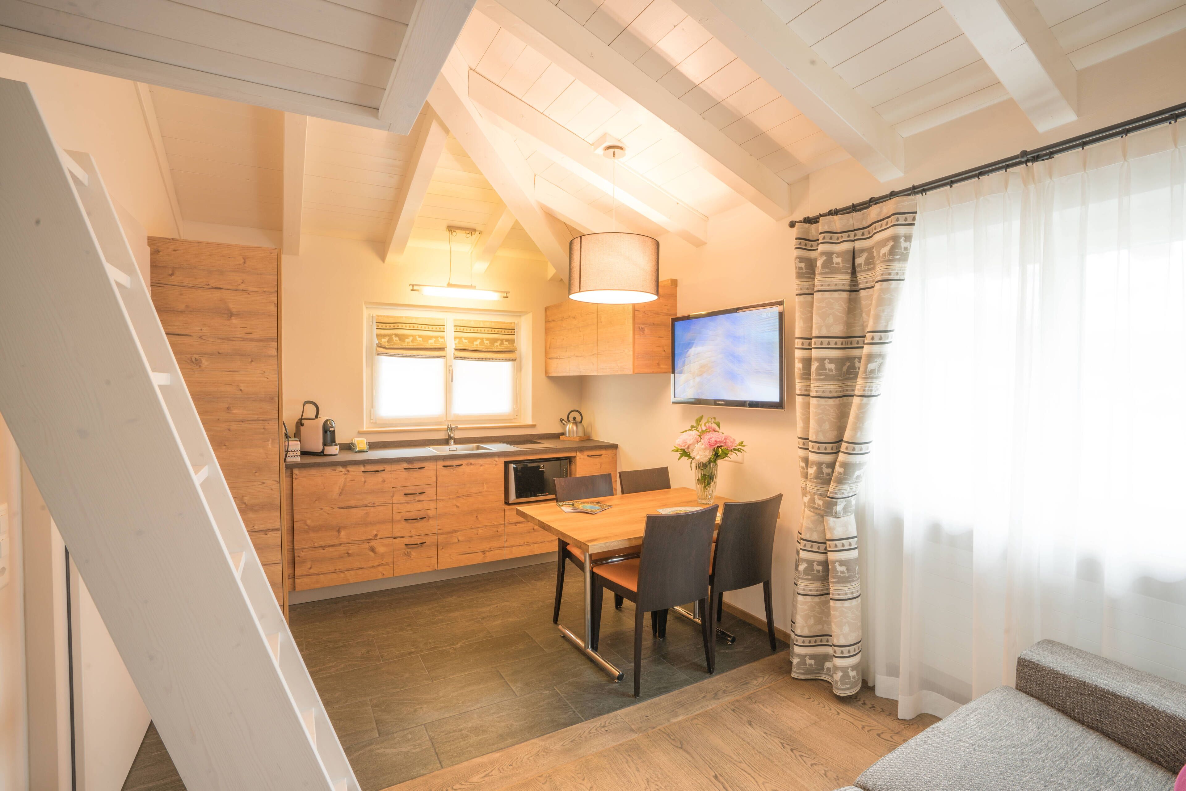 Apartamento grand (Lagalb) | Área de estar | TV de tela plana