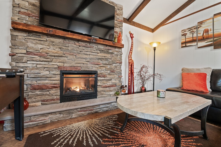 Inn Kognito 2 Lakefront Camelbeach. Mt. Airy Casino Kalahari 2. Hus Næste Dør - Pocono Pines, PA