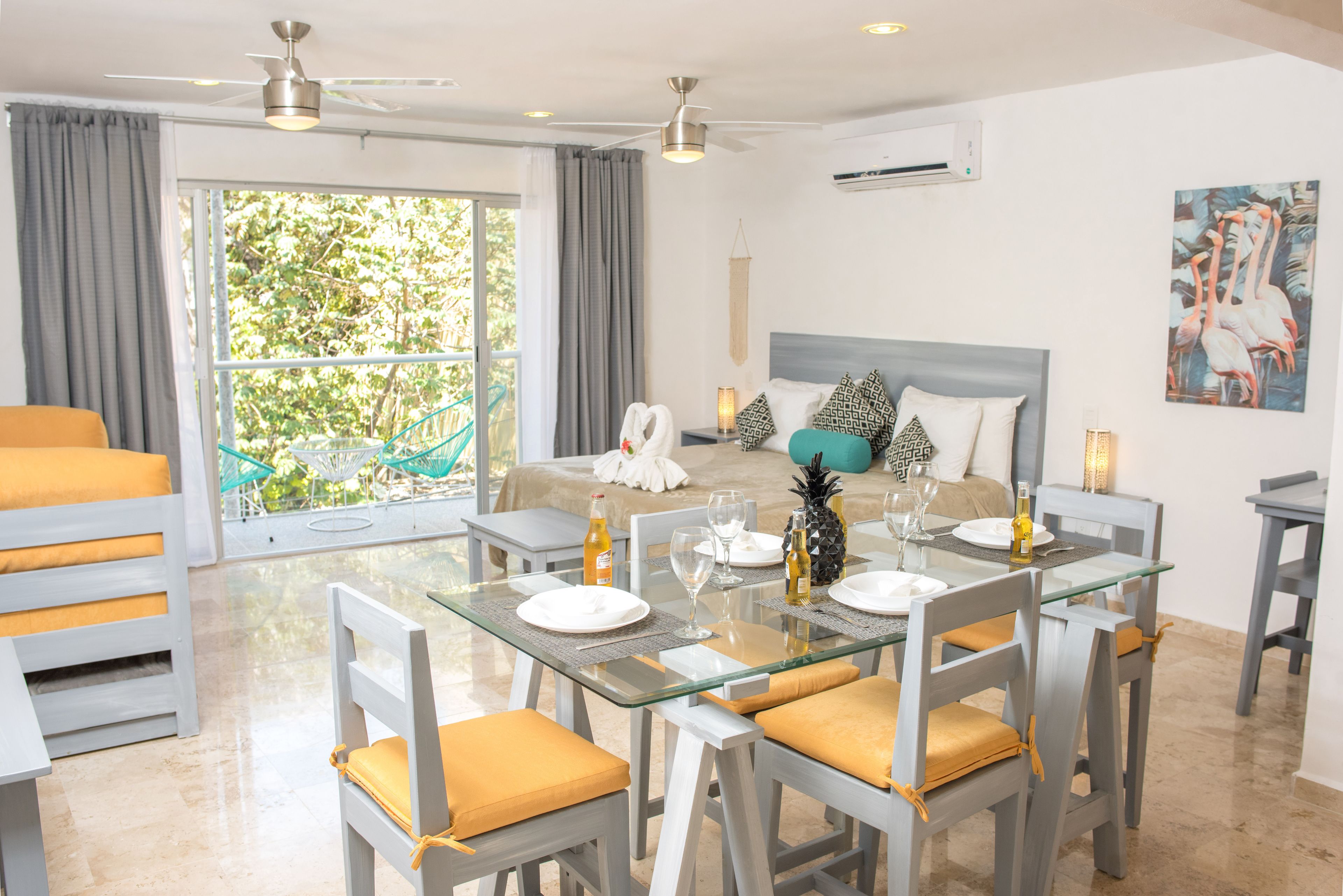 Suite-Estúdio Deluxe | Vista do quarto