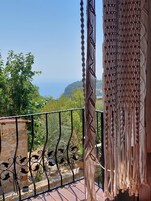 Design Double Room, 1 Bedroom, Non Smoking, Sea View with Balcony | 1 quarto, roupas de cama de algodão egípcio, roupas de cama premium