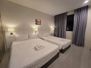 Suíte estúdio luxo (Family // Building 1) | Cortinas blackout, Wi-Fi de cortesia, roupa de cama