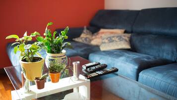 Apartamento, 2 quartos | Comodidades do quarto