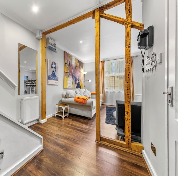 Huge Central London Designer Apartment Slps 6 - Roof Terrace + Fast Wifi - Shoreditch - London