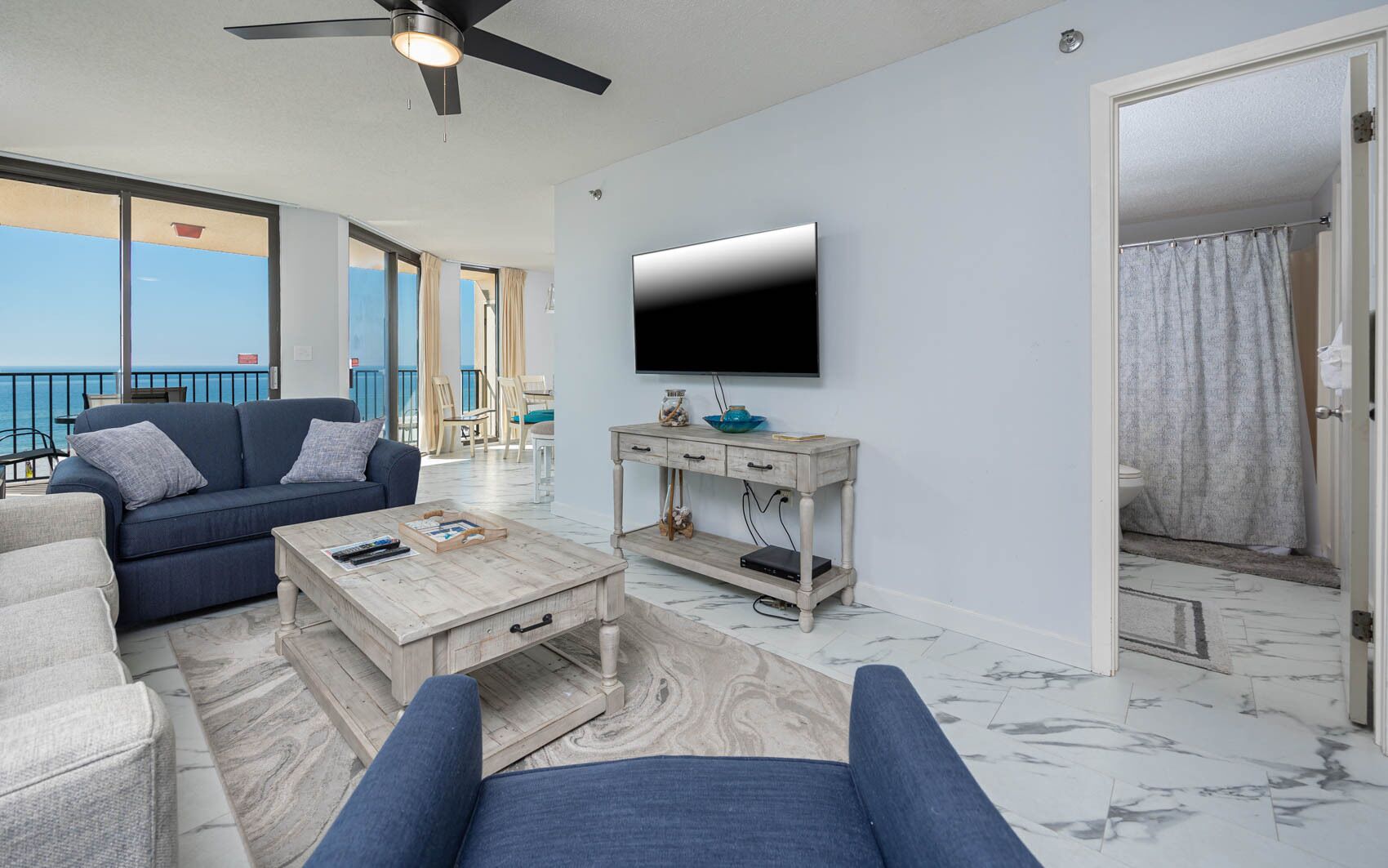 1 Bedroom Condo On The Beach At Phoenix V *4th Floor* - Adventure Island, Orange Beach