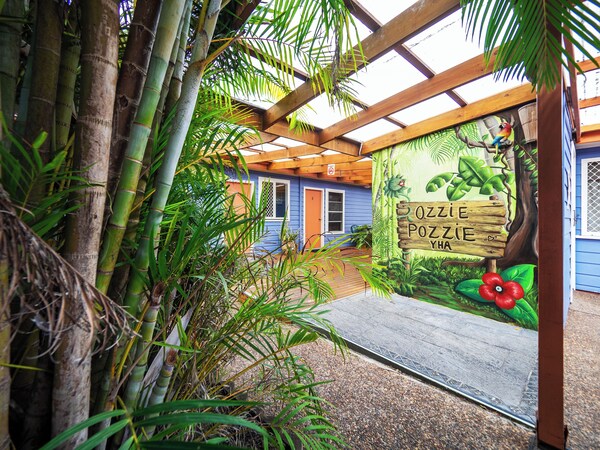 Ozzie Pozzie Backpackers - Port Macquarie