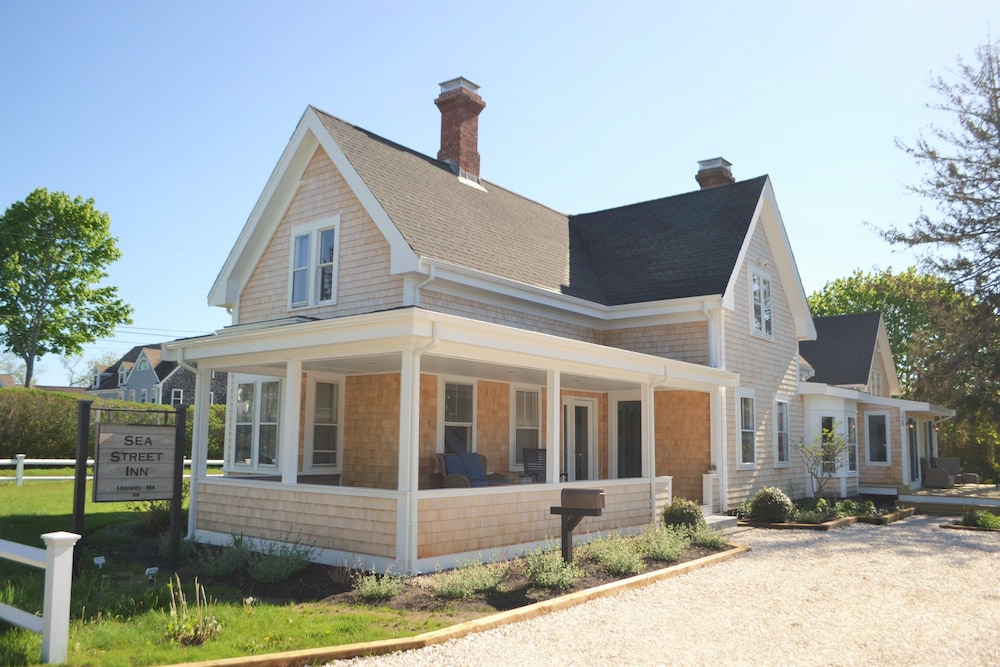 Sea Street Inn - Barnstable, MA
