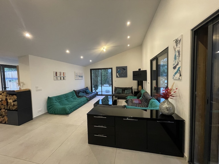 Schitterende Boerderij In Een Prachtige Groene Omgeving, Adembenemend Uitzicht Op De Canigou - Céret