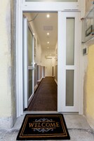 Entrada (vista interior)
