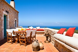 Apartamento, 2 quartos, varanda, vista para o mar (Split Level) | Terraço/pátio interior