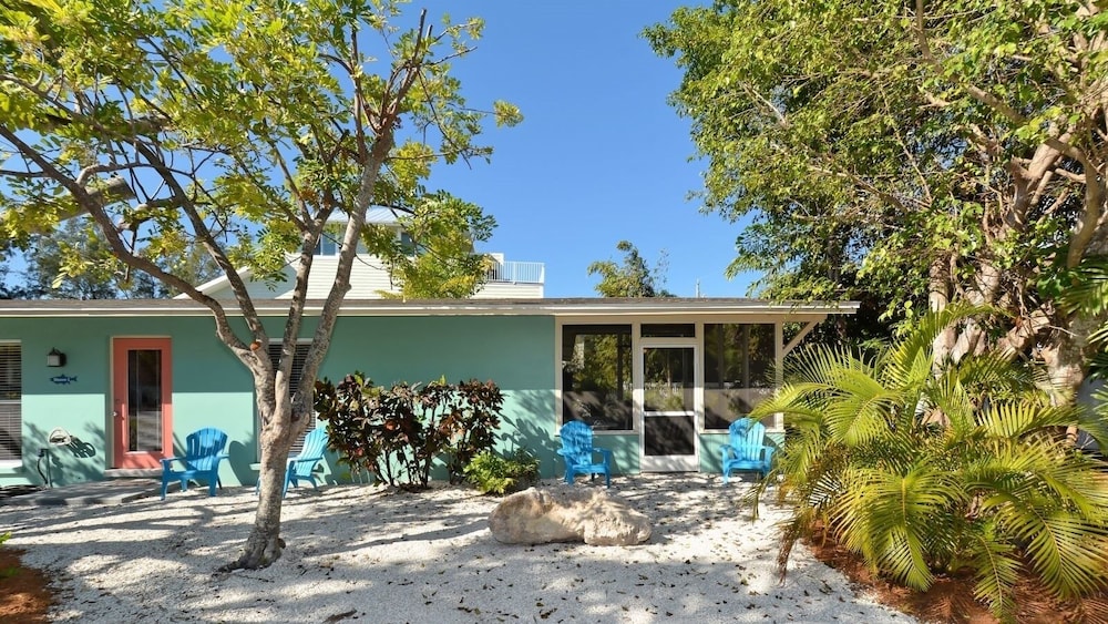 Minnow 2 2 Bedroom Villa By Redawning - Anna María, FL