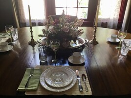 Pequeno-almoço completo diário incluído 