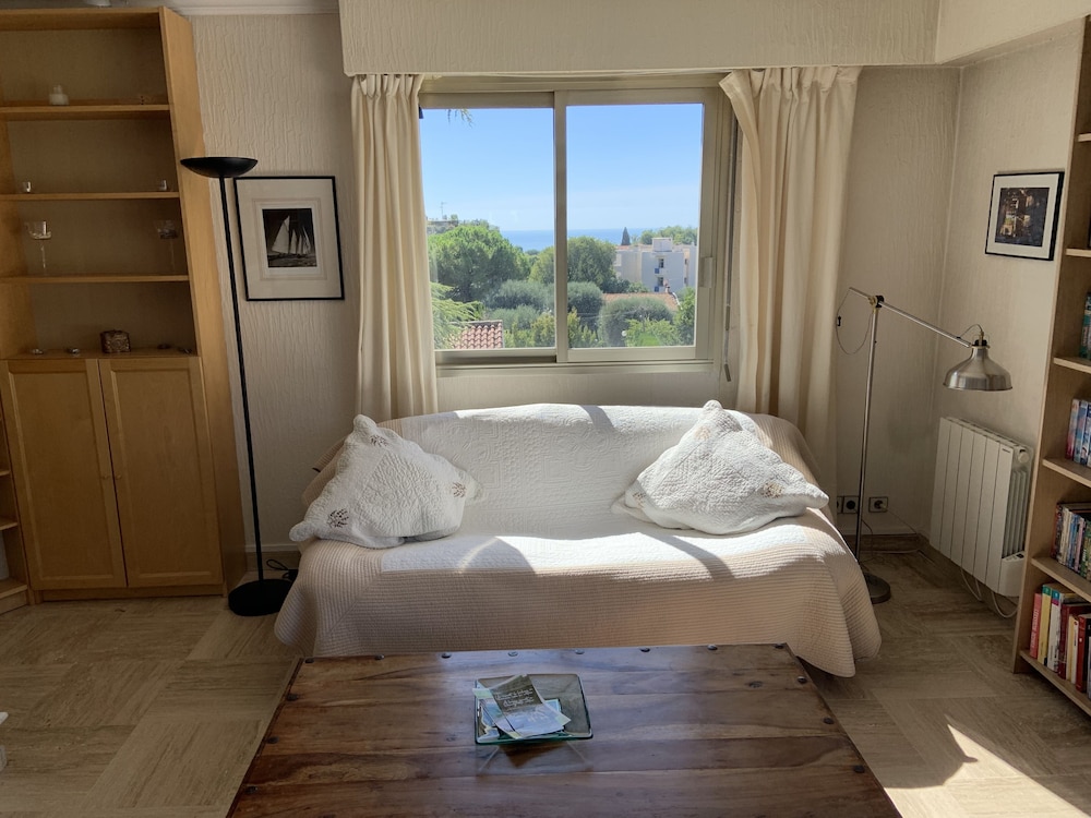 Superb Appartement Sans Vis à Vis Avec éNorme Terrasse Vue Mer Et Montagne - Carros