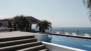 Piscina externa