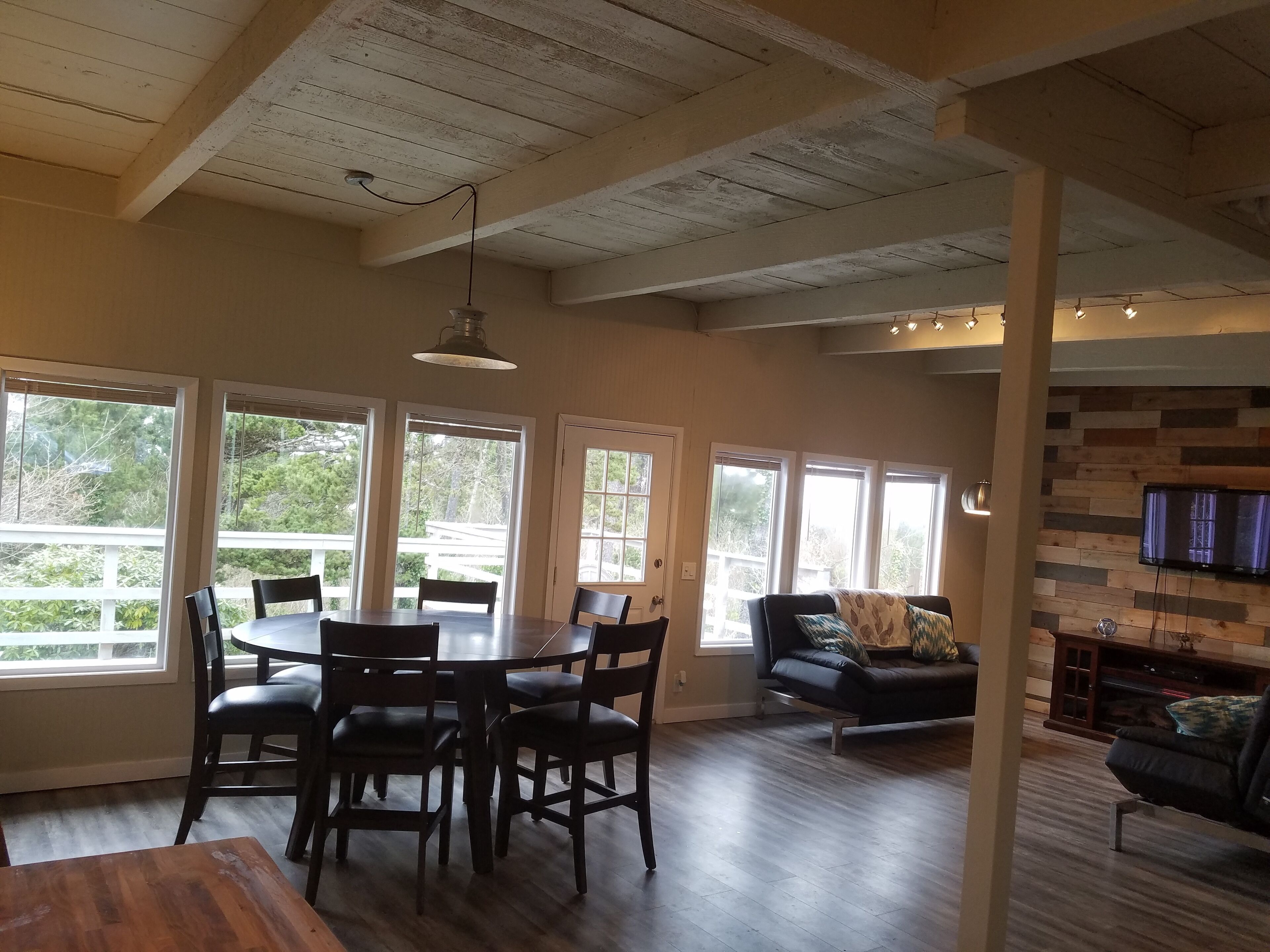 Bellamente Remodelada Escapada A La Costa - Oregon